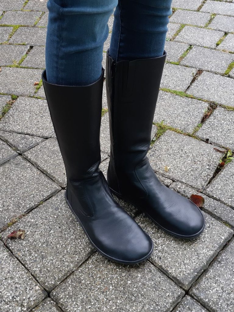 The Best Barefoot Knee-High Boots for Every Occasion - Barefoot Universe